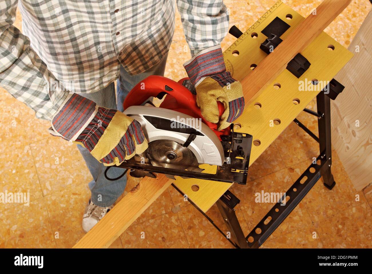 Détails du menuisier au travail Photo Stock - Alamy