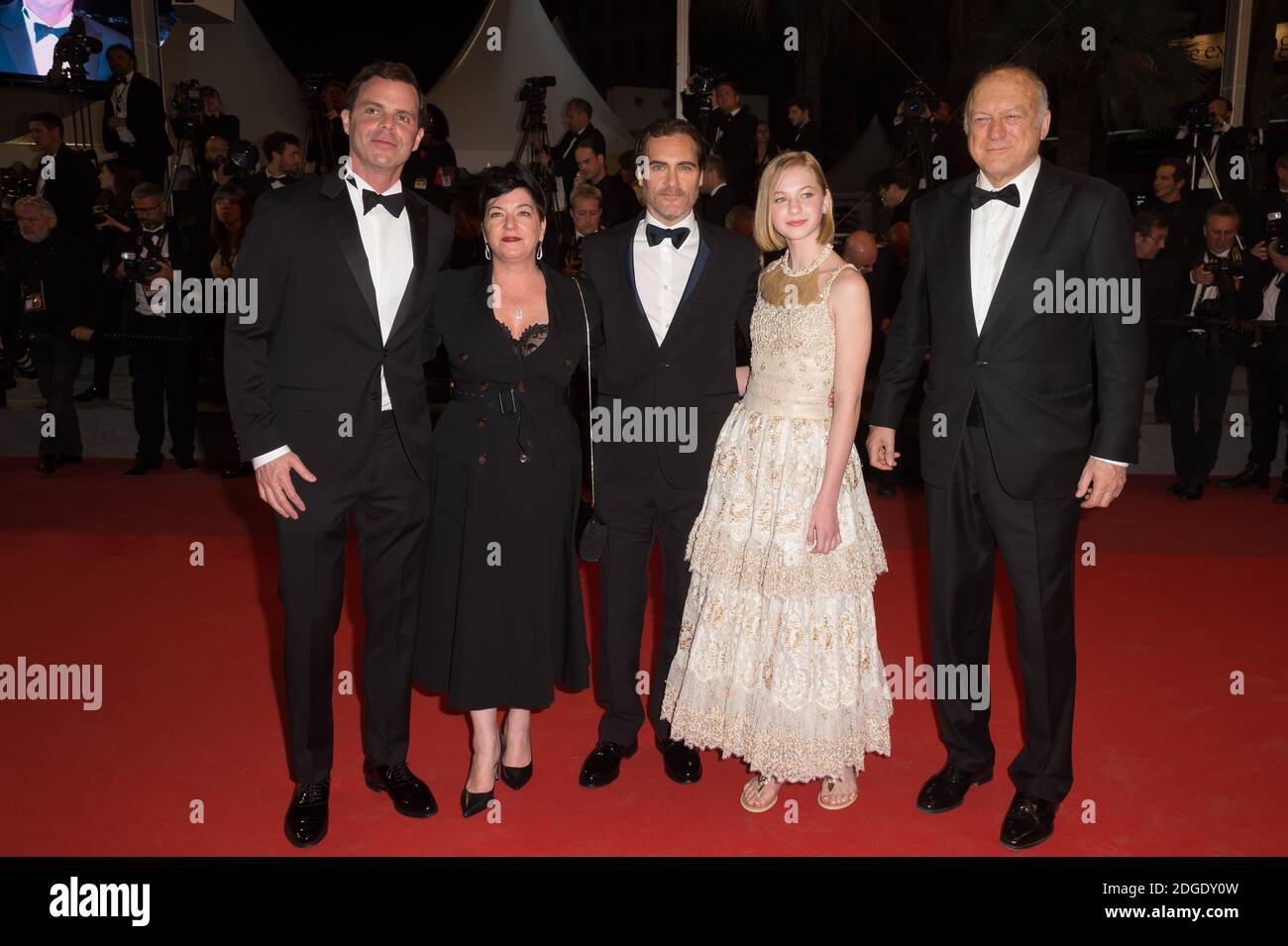 Alex Manette, Ekaterina Samsonov, le réalisateur Lynne Ramsay, Joaquin ...