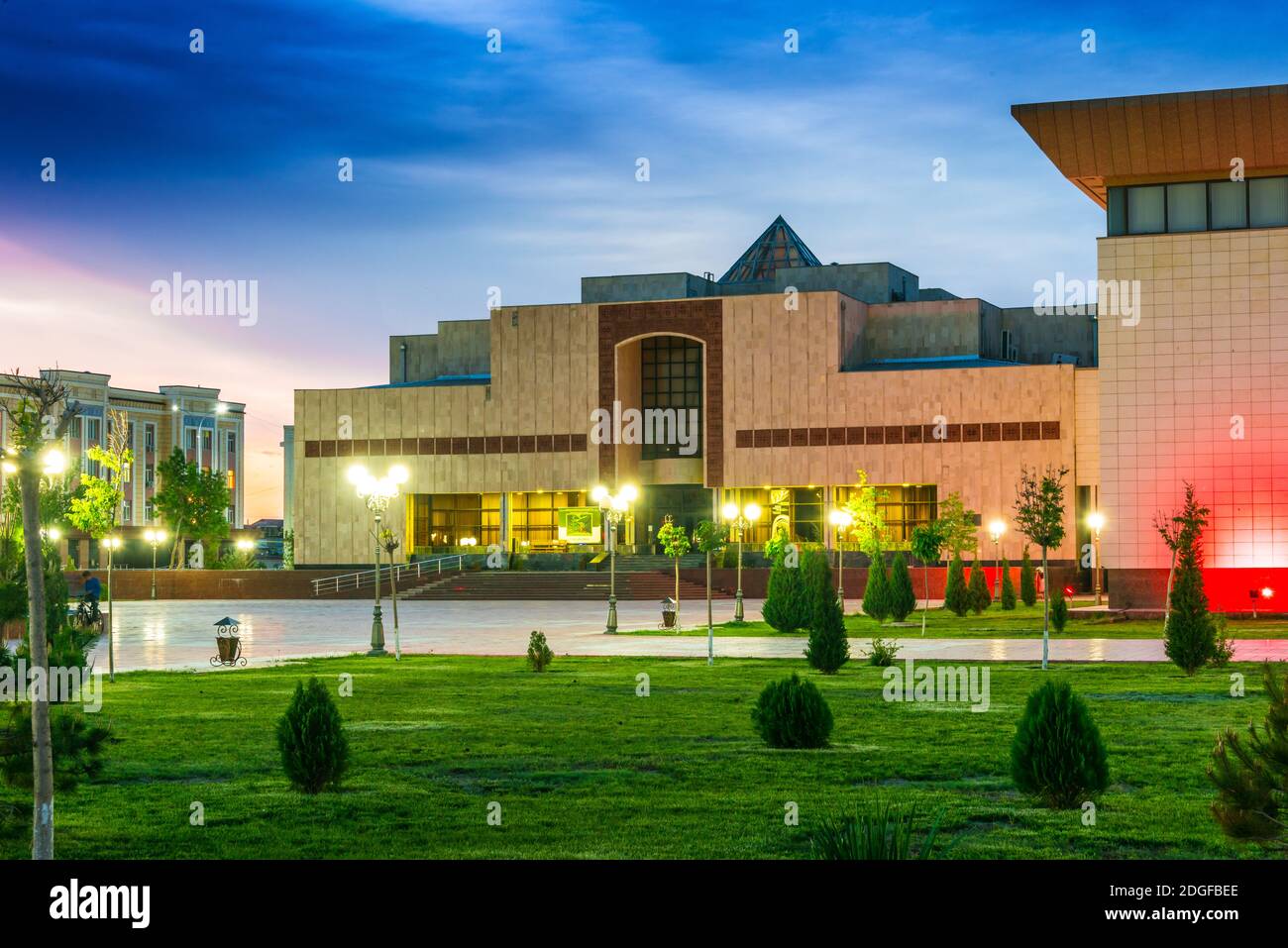 Nukus museum Banque de photographies et d’images à haute résolution - Alamy