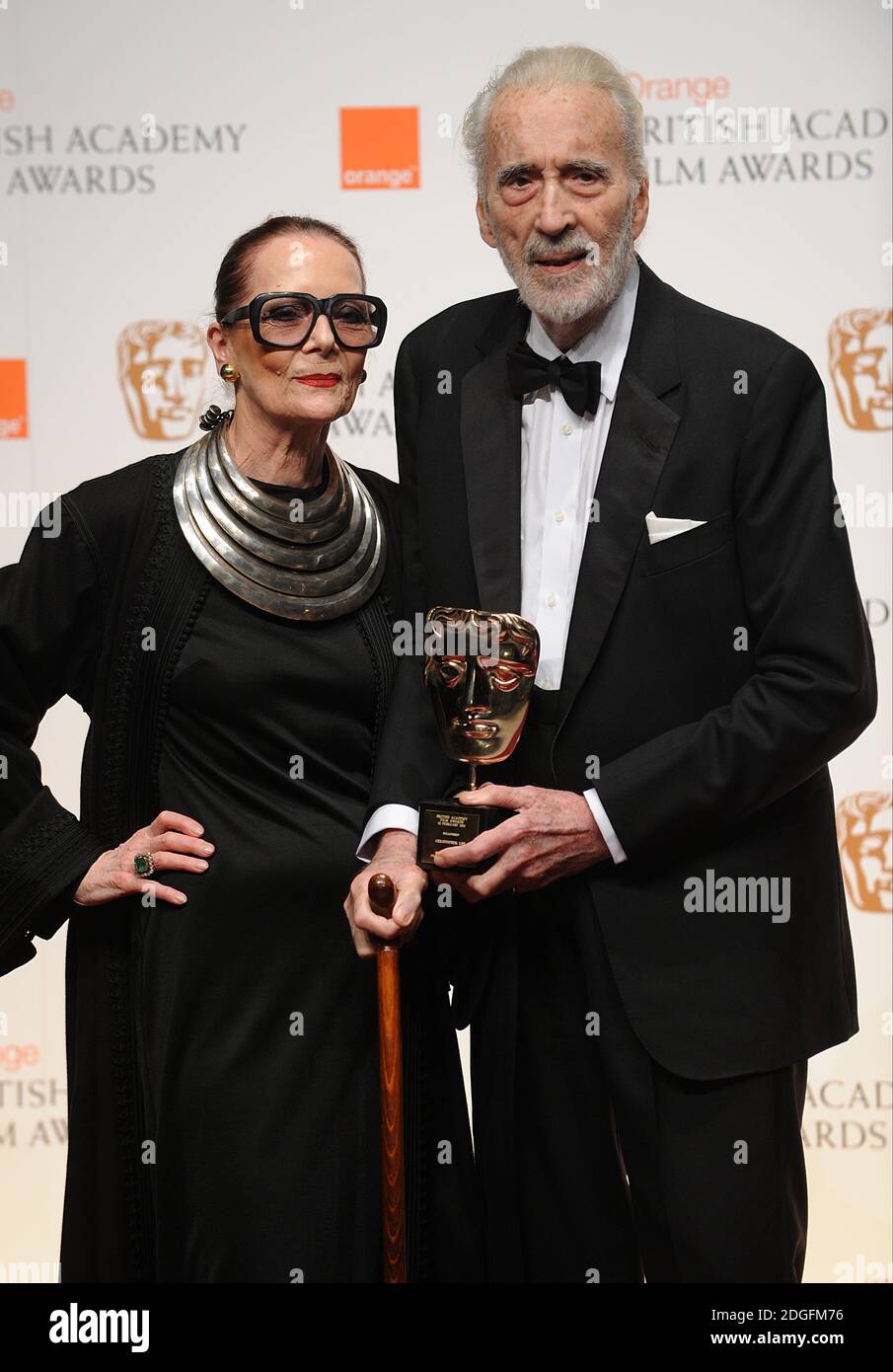 Christopher lee wife birgit kroencke Banque de photographies et d ...