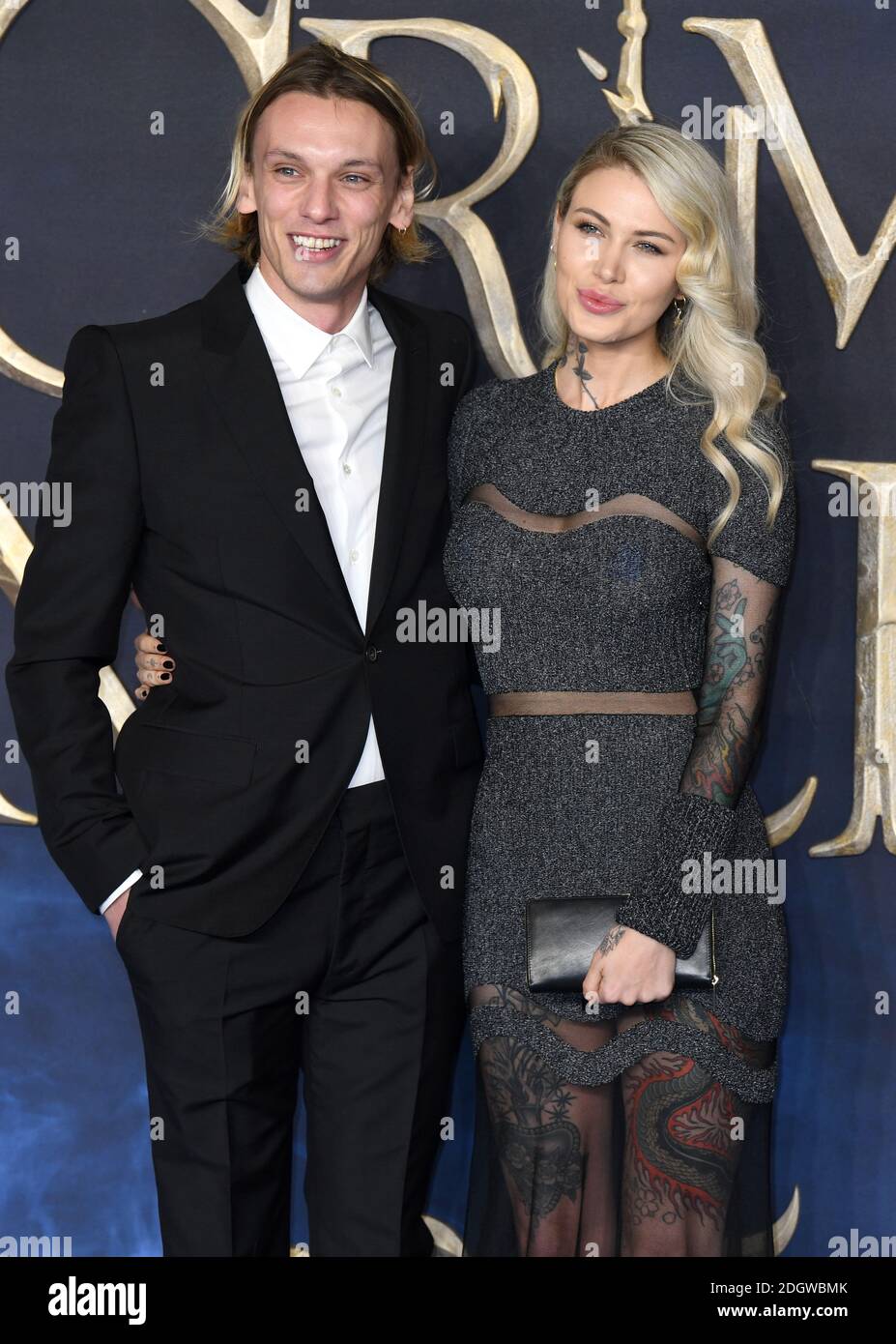 Jamie Campbell Bower et Ruby Quilter assistent aux fantastiques bêtes ...