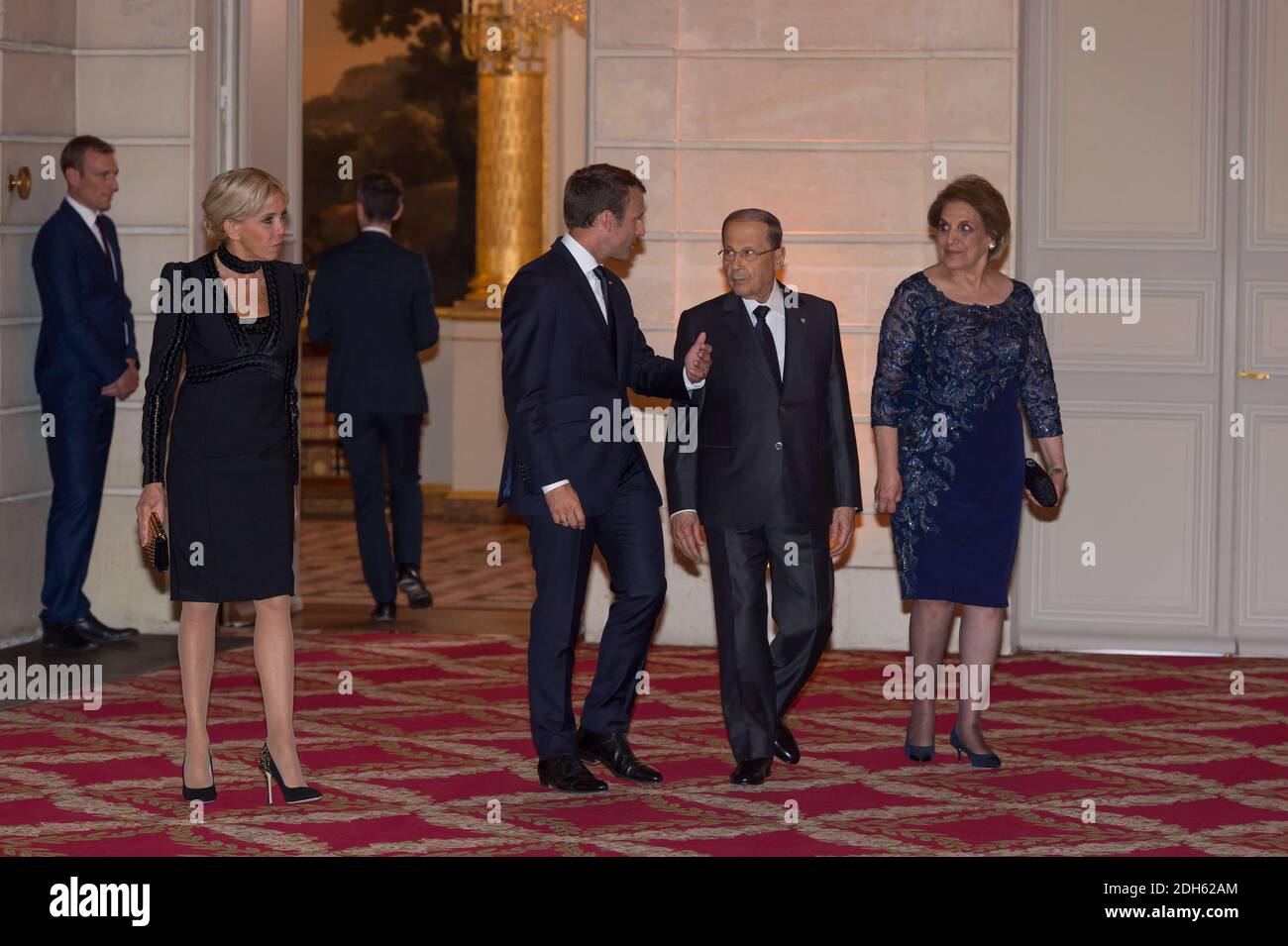 Brigitte Macron, Michel Aoun, Emmanuel Macron et Nadia Al Chami.le ...
