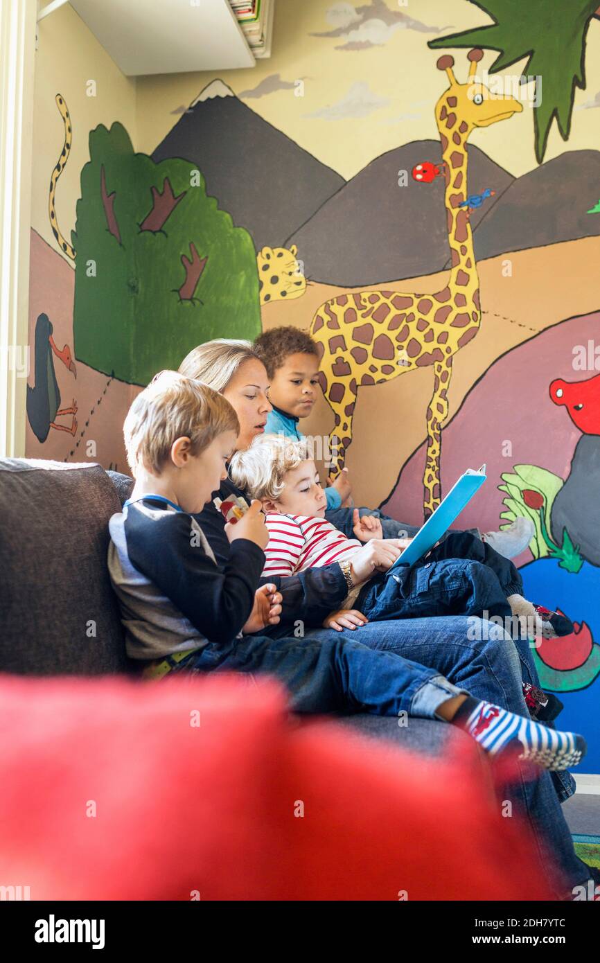 Histoire racontant l'image Banque de photographies et d’images à haute ...