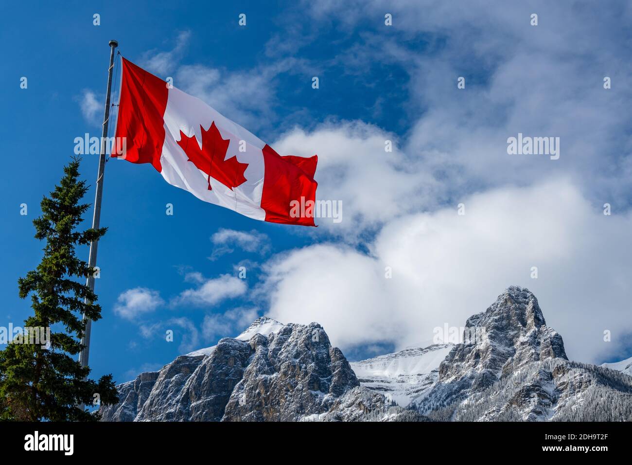 Snow flag canadian flag Banque de photographies et d’images à haute ...