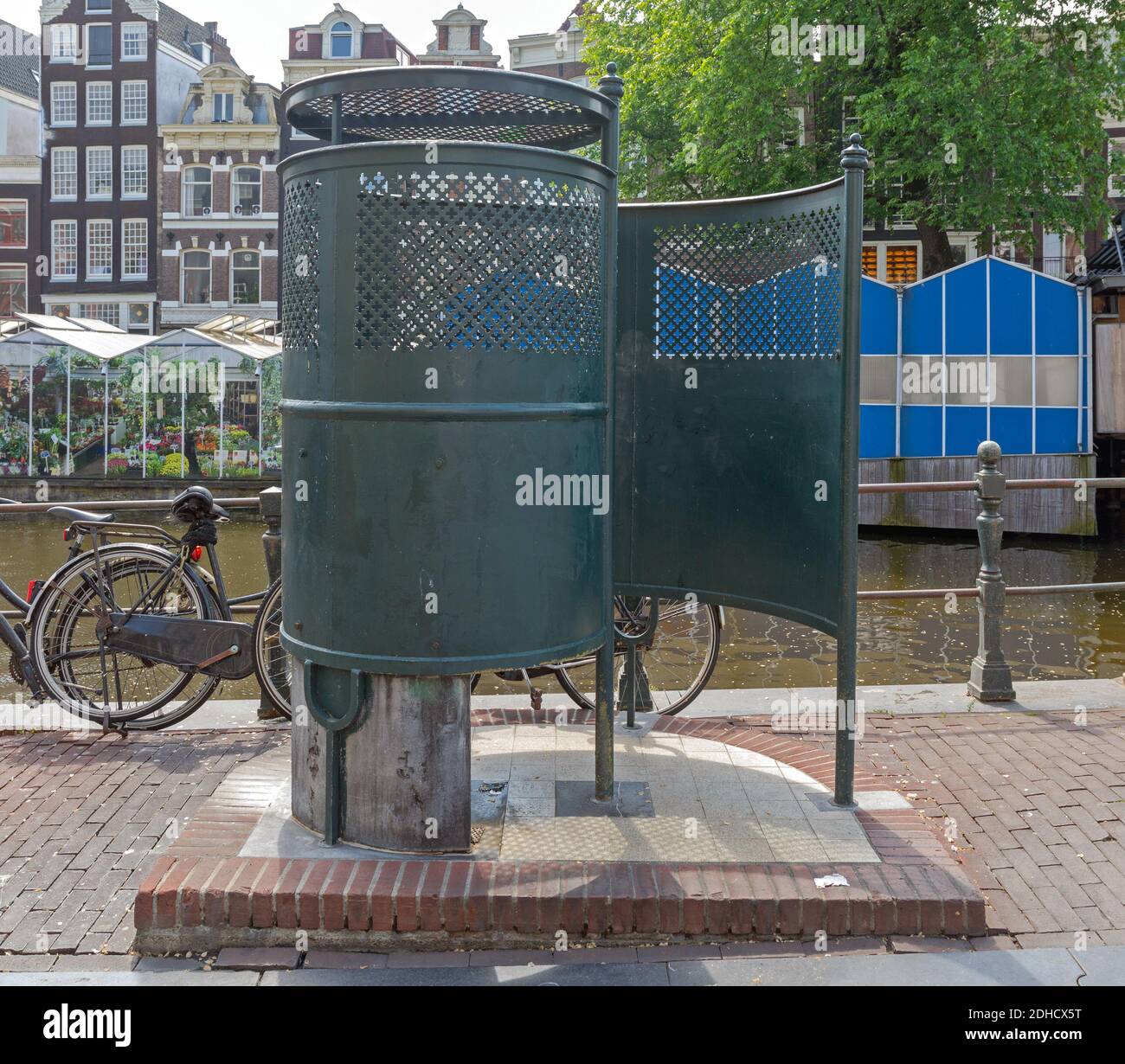 Amsterdam public toilet netherlands europe Banque de photographies et d ...