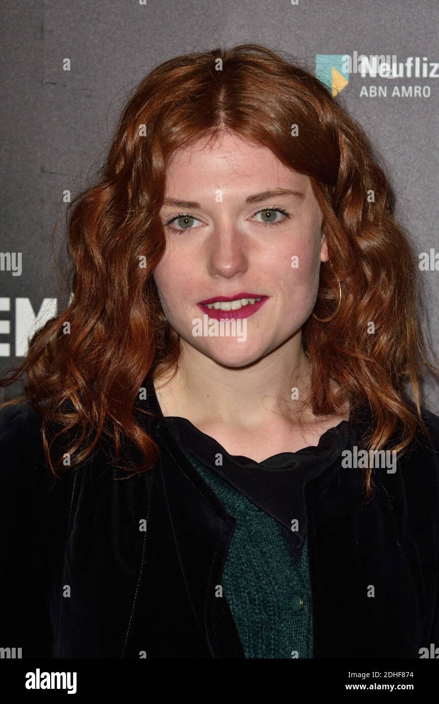 Iris bry Banque de photographies et d’images à haute résolution - Alamy