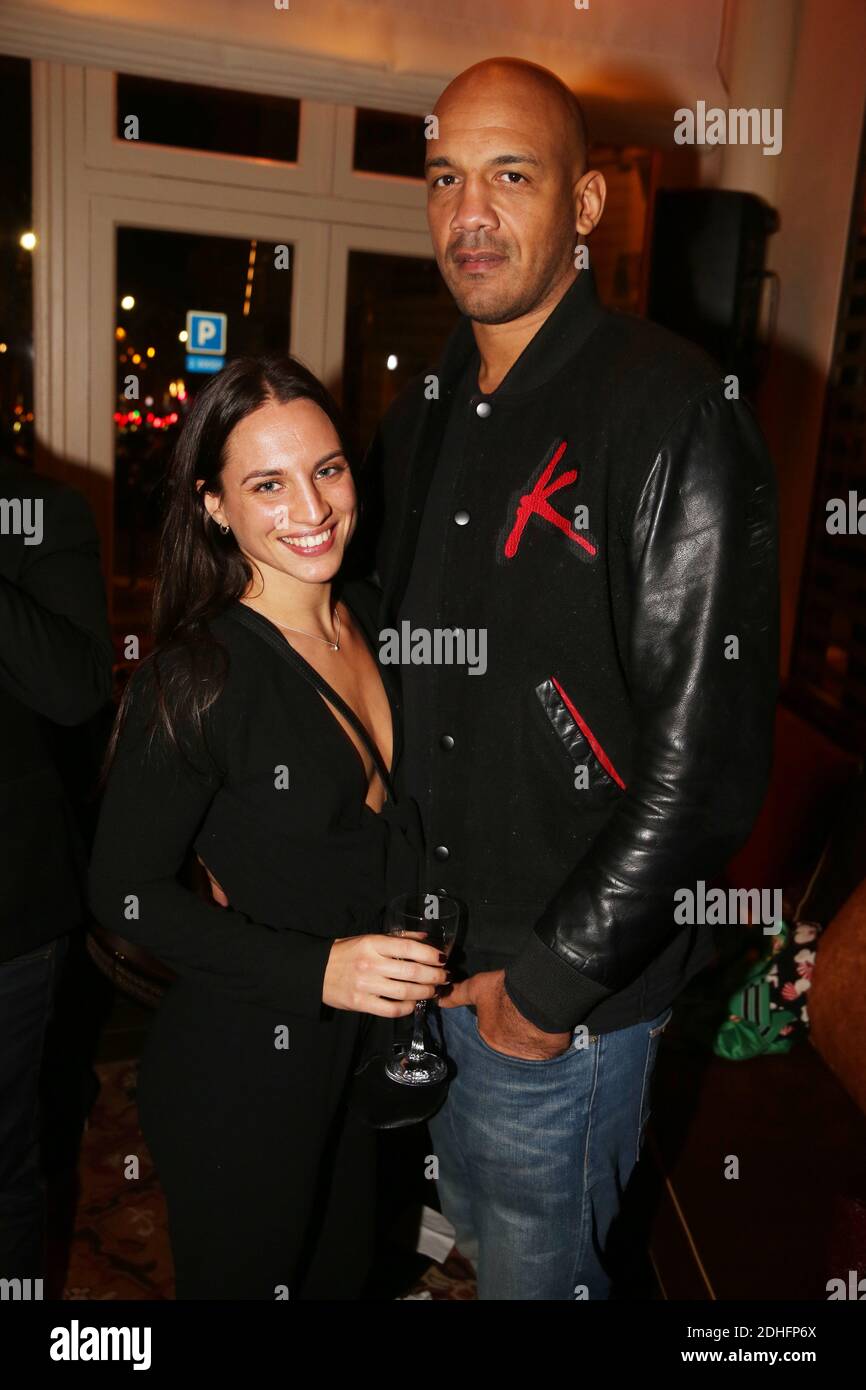 Camila Rivarola et son mari Cyrille Diabate participant à la fête d ...