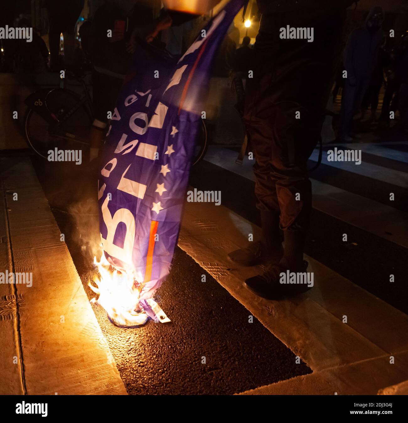 Drapeau trump 2020 Banque de photographies et d’images à haute ...
