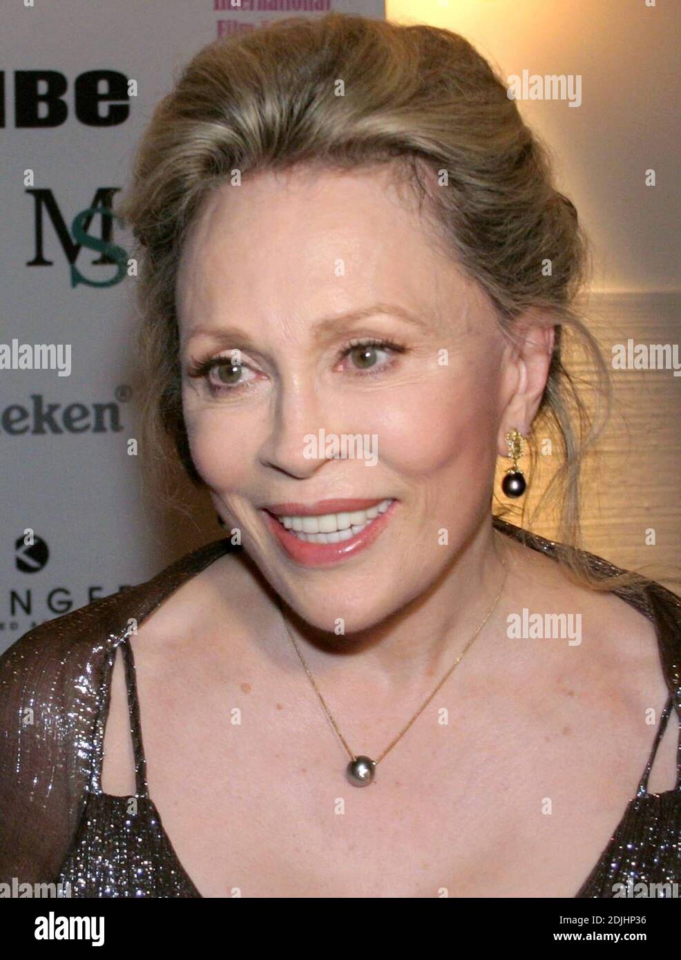 Faye Dunaway sur le tapis rouge au Palm Beach International film ...