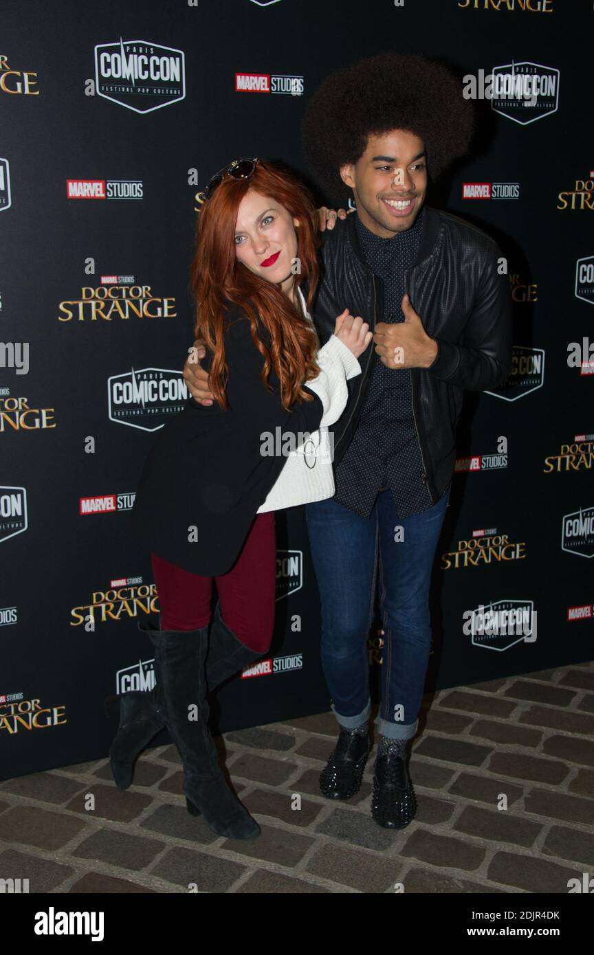 Anaïs delva avant première Banque de photographies et d’images à haute ...