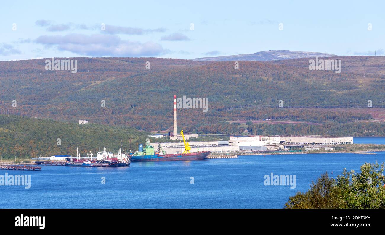 Murmansk harbour Banque de photographies et d’images à haute résolution ...