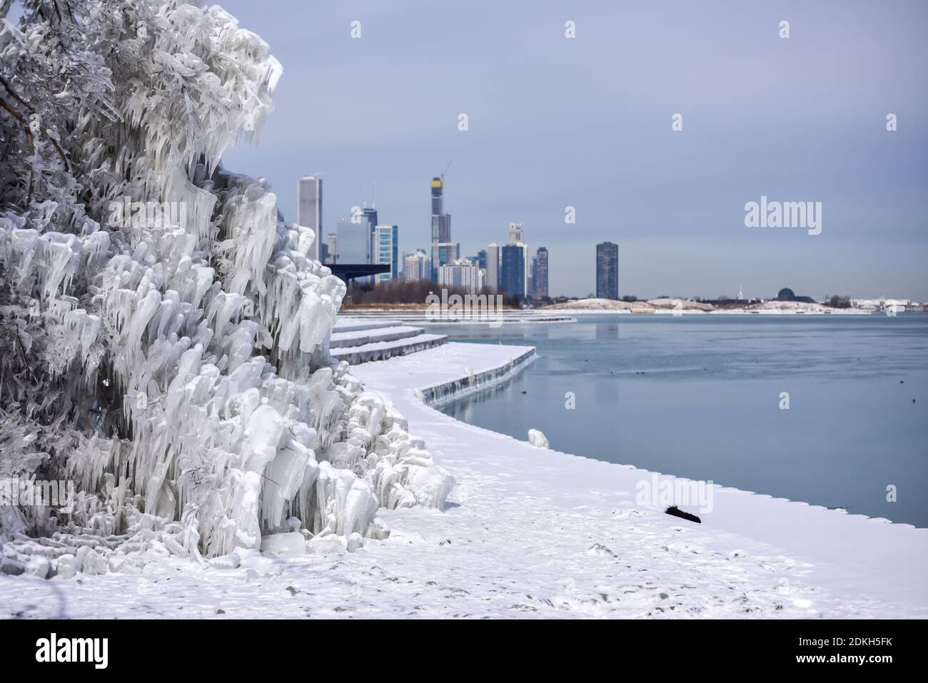 Chicago river ice winter Banque de photographies et d’images à haute ...