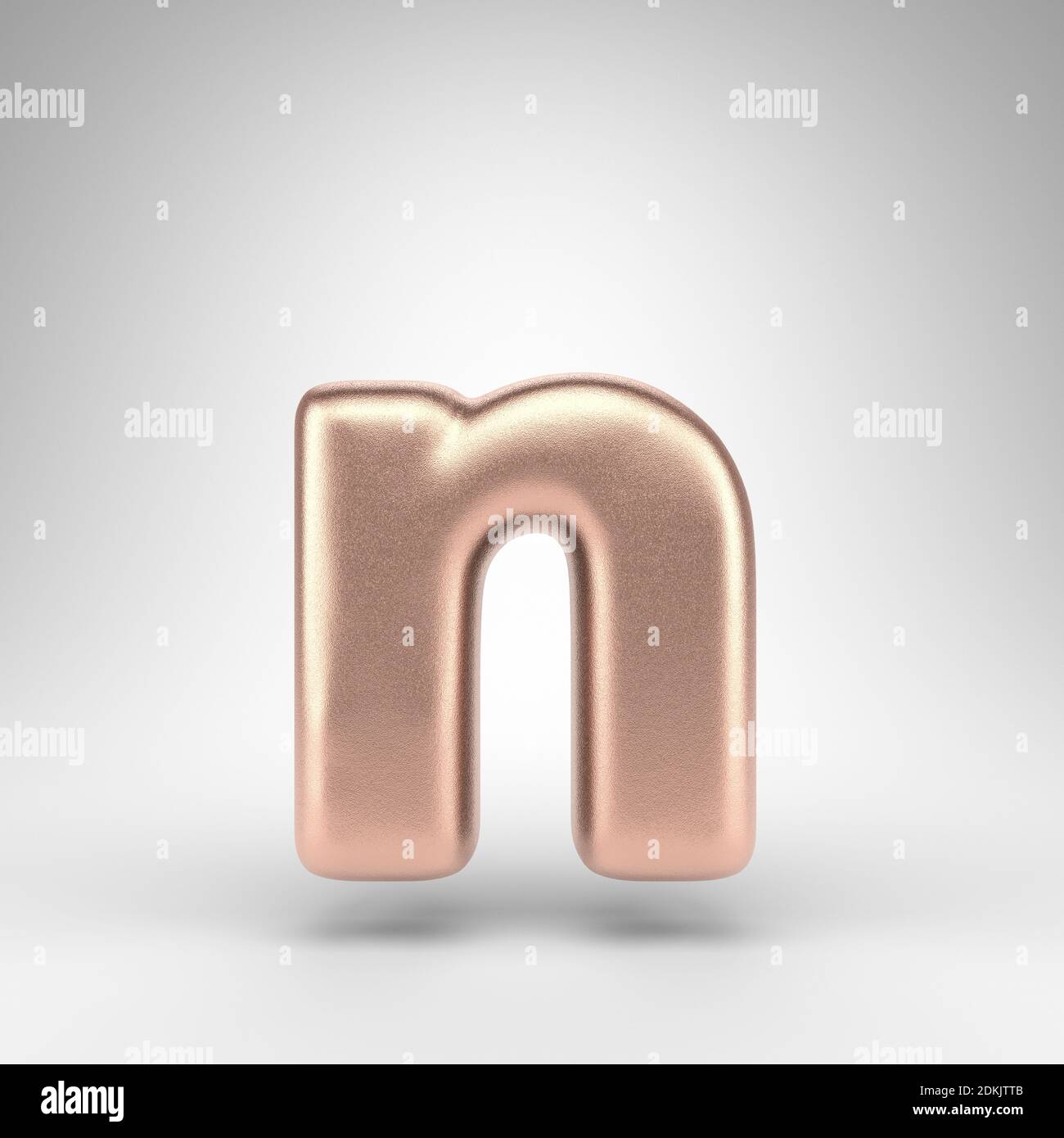 Lettre N minuscule sur fond blanc. Police de rendu 3D en cuivre mat ...