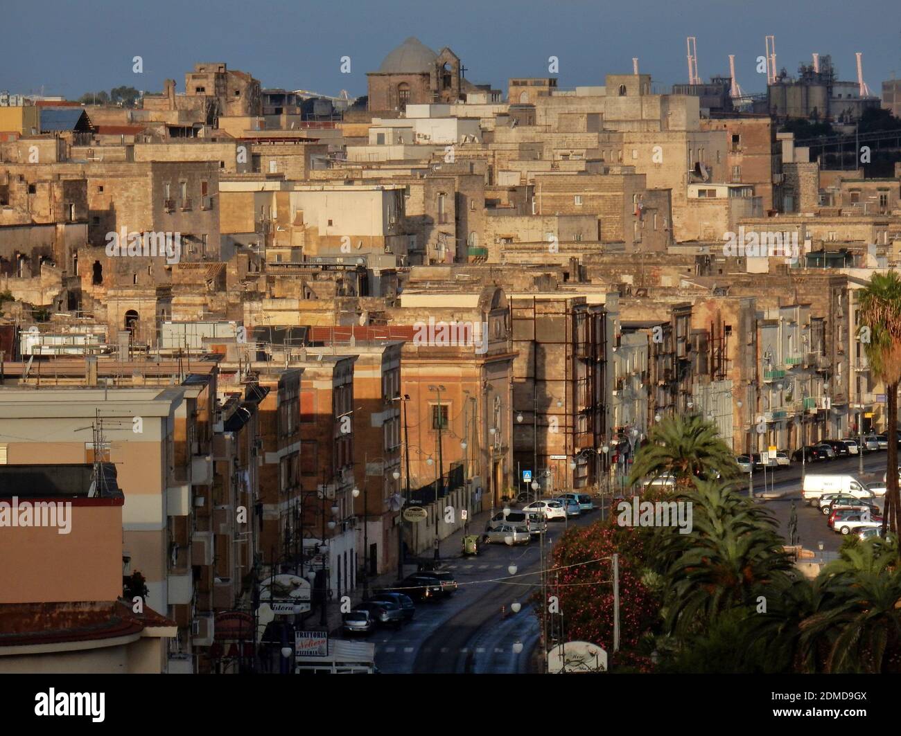 Taranto città vecchia Banque de photographies et d’images à haute ...