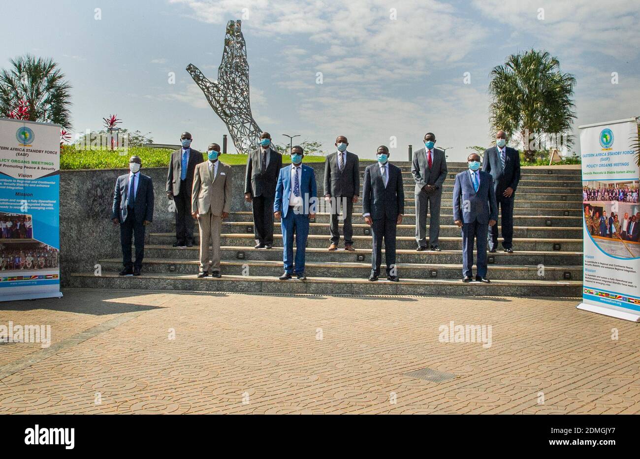 Rwanda army Banque de photographies et d’images à haute résolution - Alamy