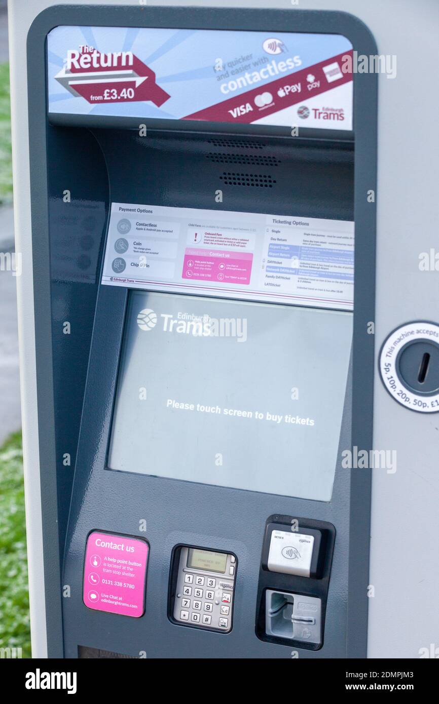 Tram ticket vending machine Banque de photographies et d’images à haute ...