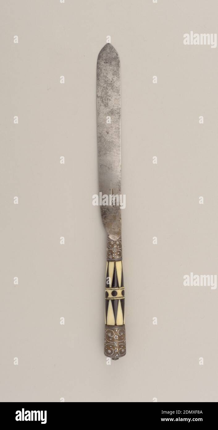 Os triangulaire Banque de photographies et d’images à haute résolution ...