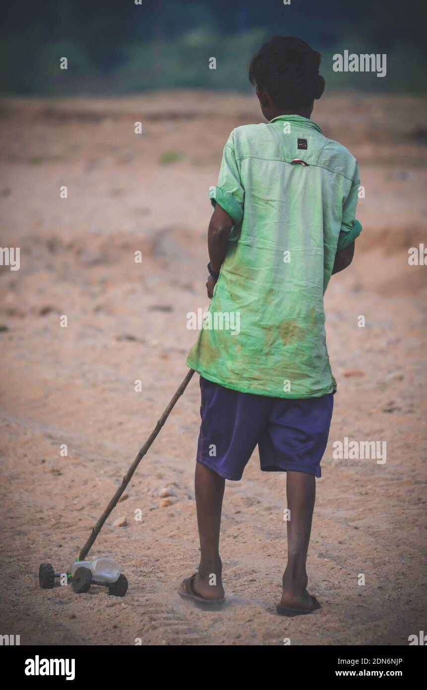 Planche à voile enfant Banque de photographies et d’images à haute ...