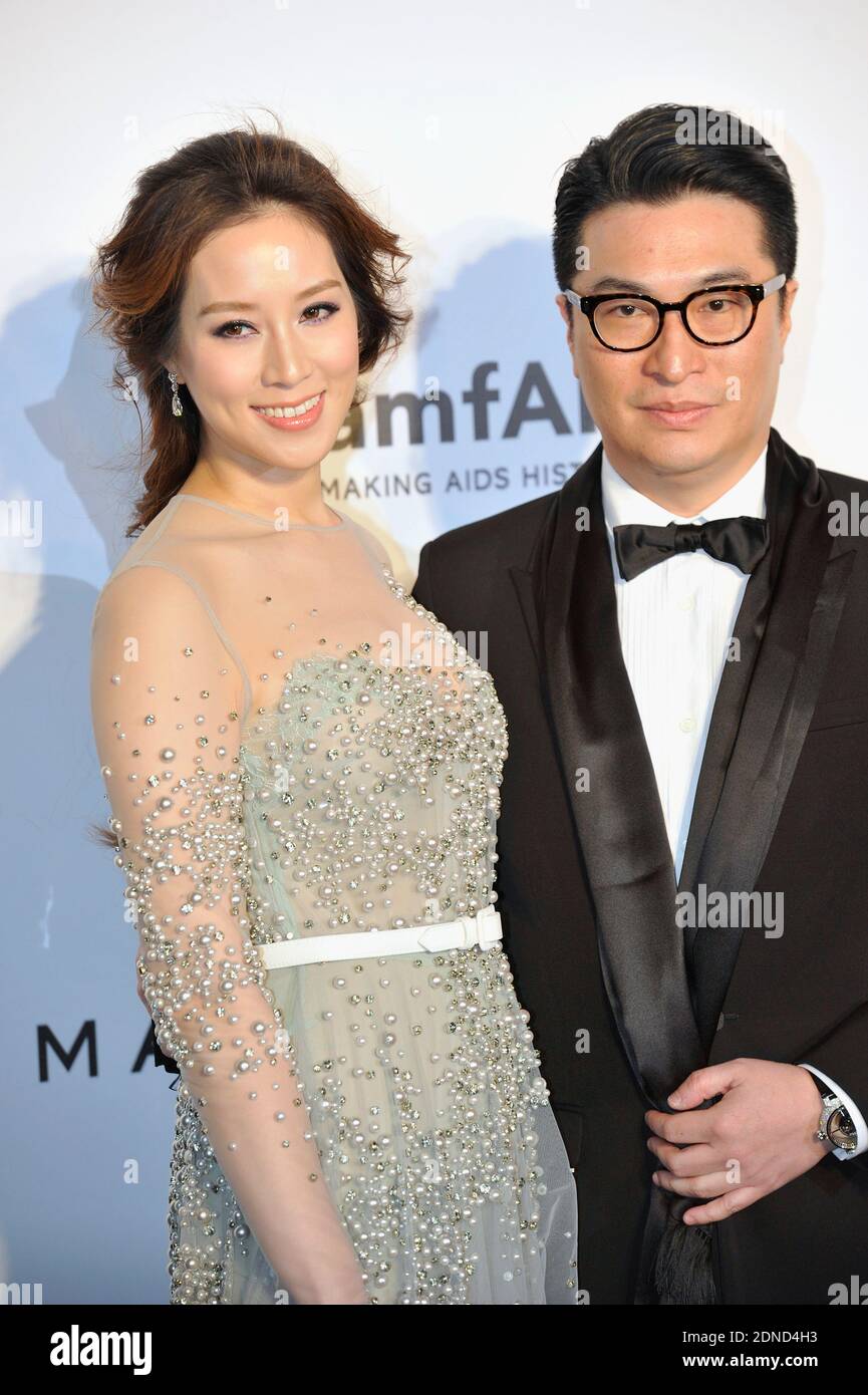 La mannequin et actrice Cathy Tsui Lee (L) et Martin Lee arrivent sur ...