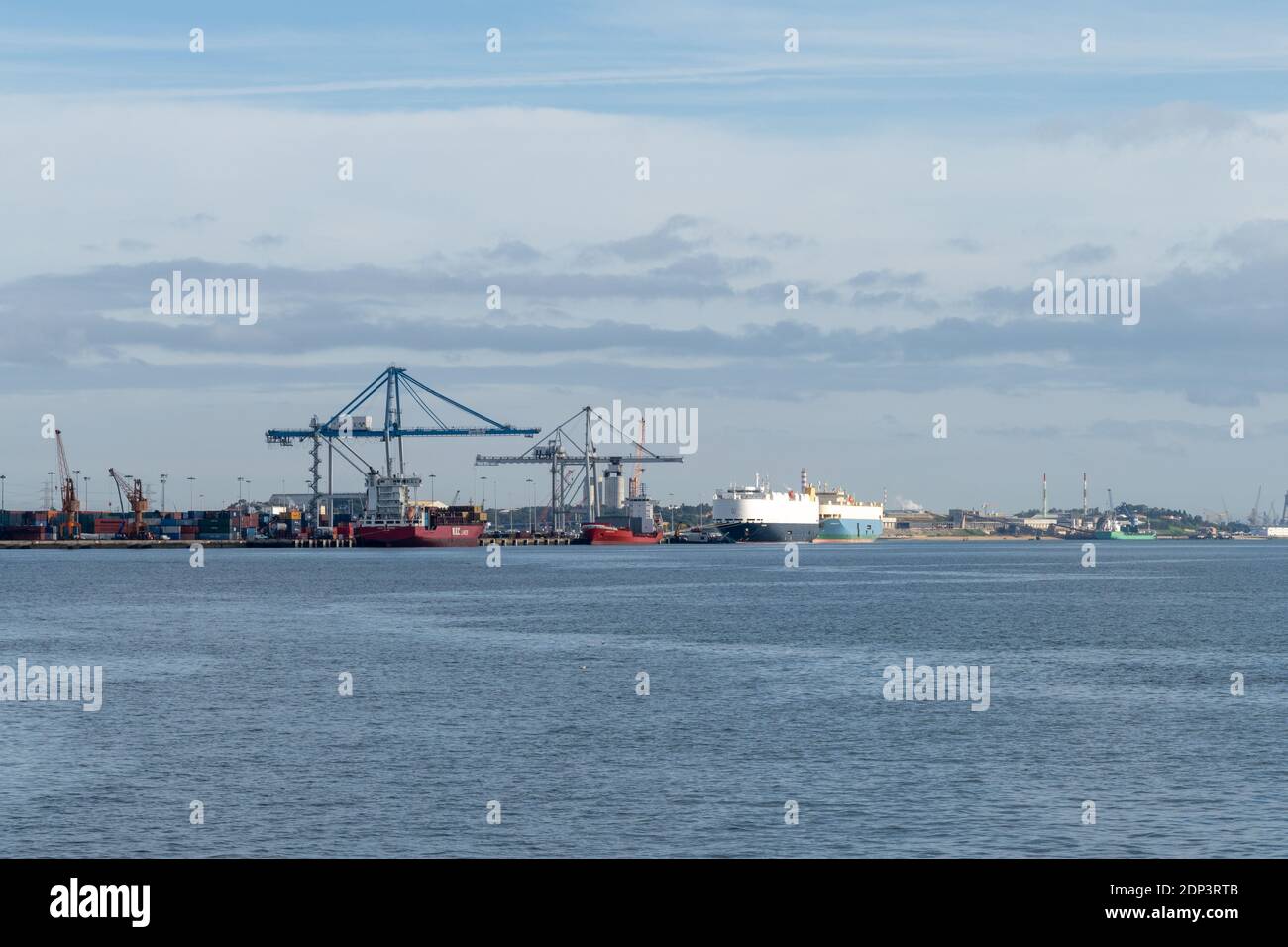 Setubal harbour Banque de photographies et d’images à haute résolution ...
