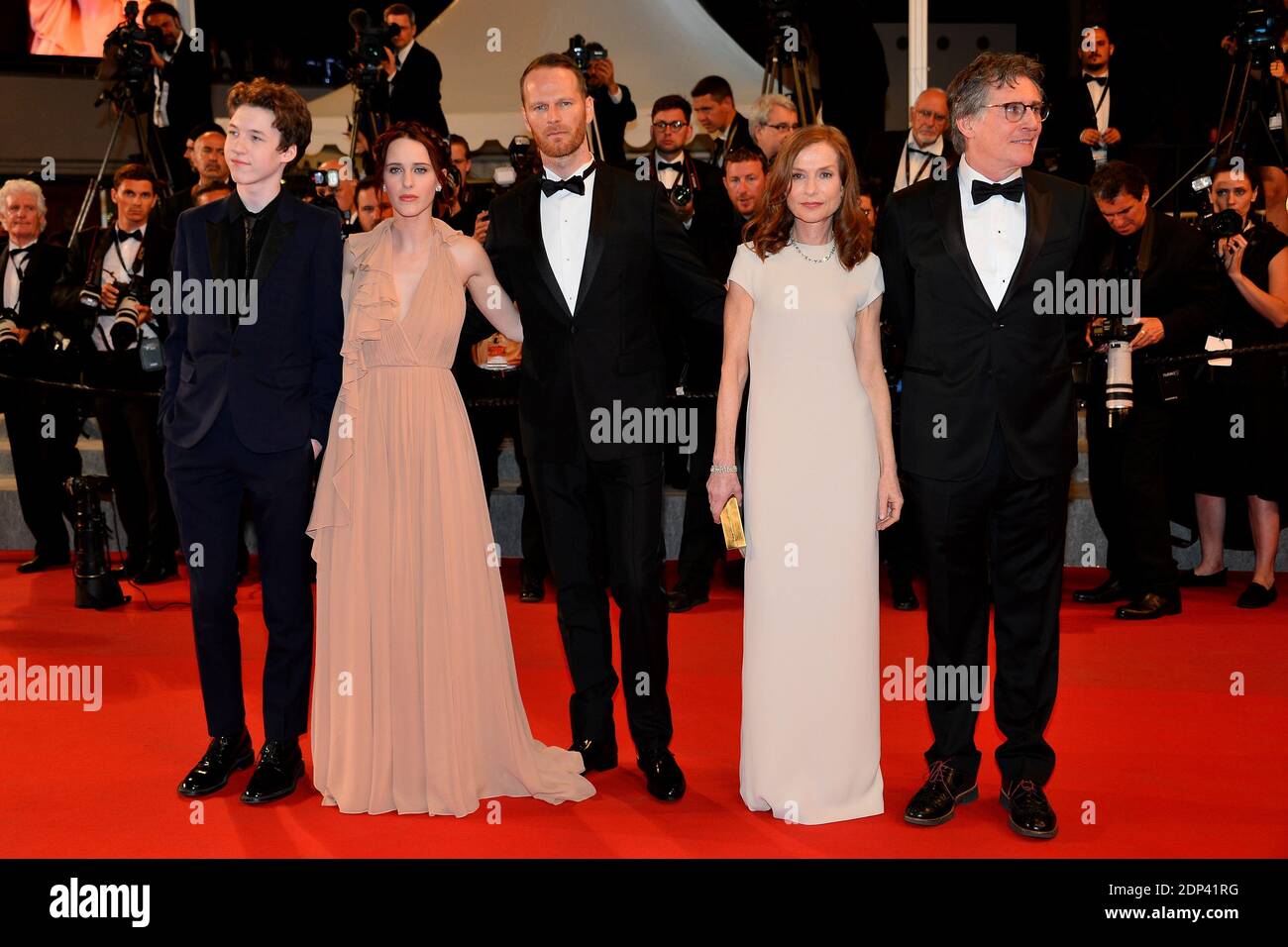 Gabriel Byrne, Isabelle Huppert, Joachim Trèves, Rachel Brosnahan et ...