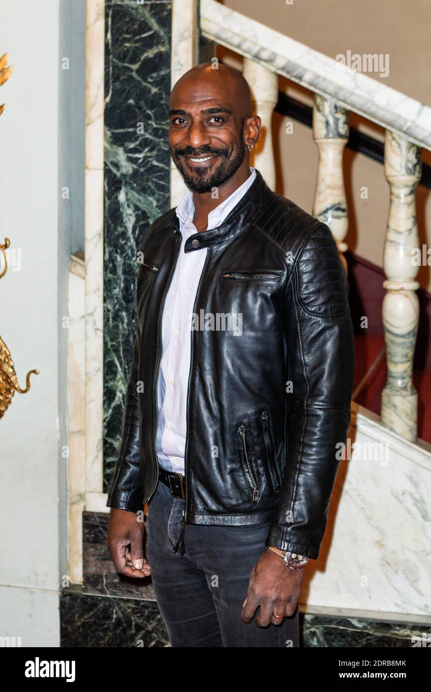 Mark grosy Banque de photographies et d’images à haute résolution - Alamy