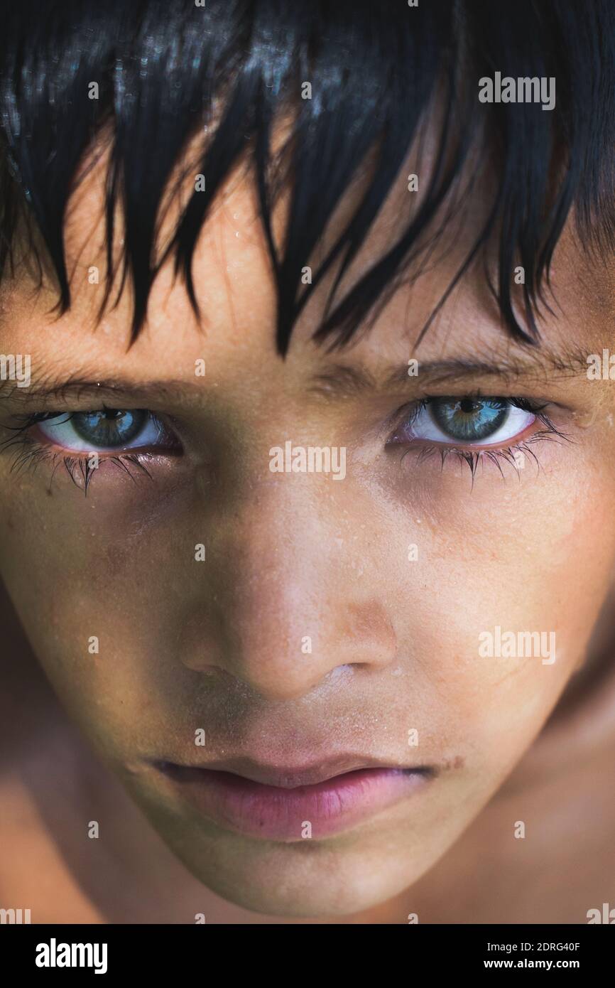 Haridwar boys Banque de photographies et d’images à haute résolution - Alamy