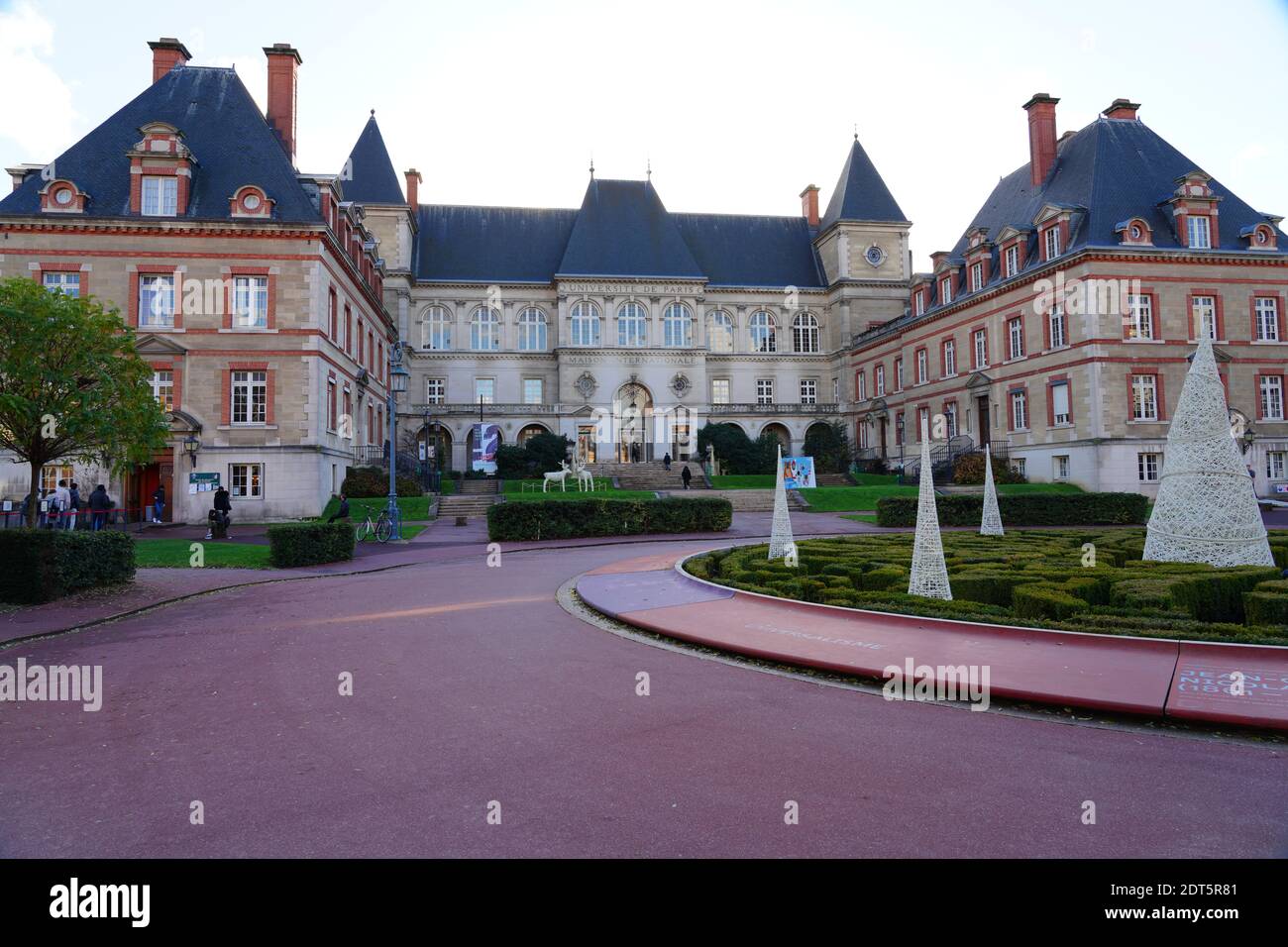 Cité universitaire de paris Banque de photographies et d’images à haute ...