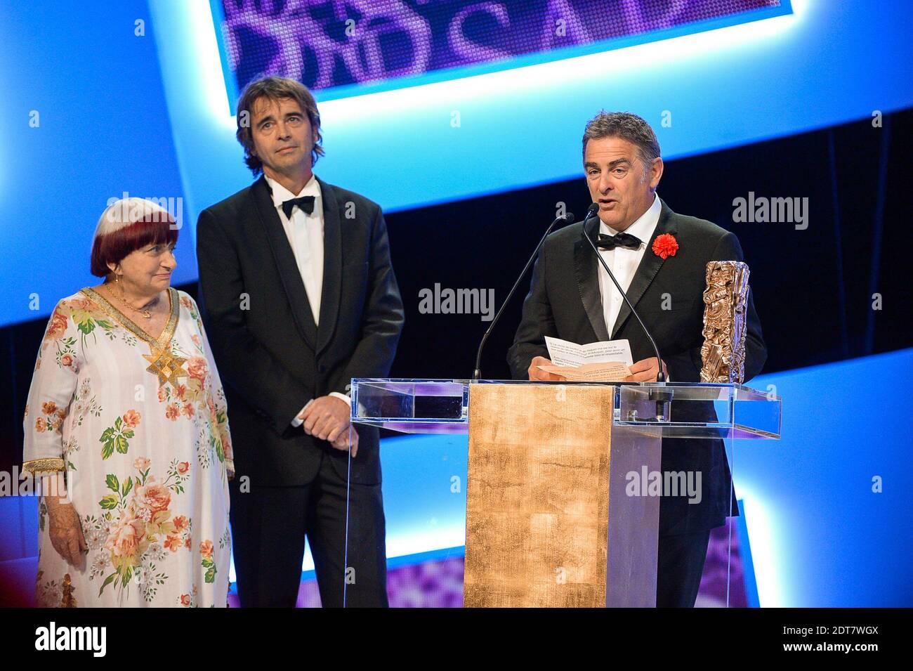 Le réalisateur Pascal Plisson et le producteur Barthelemy assistent à ...