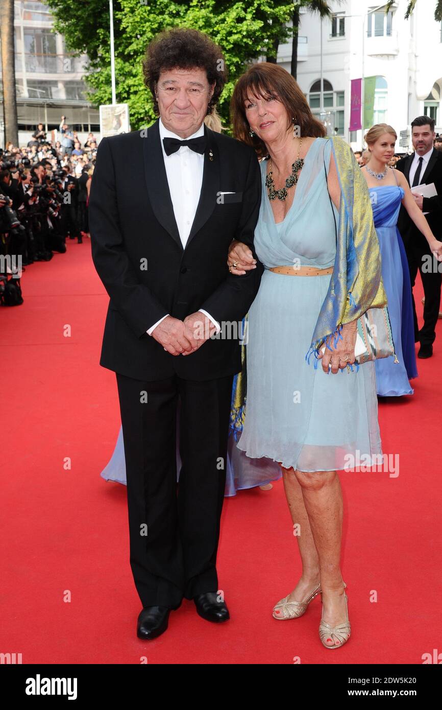 Robert Charlebois et son épouse Laurence arrivent sur le tapis rouge de ...