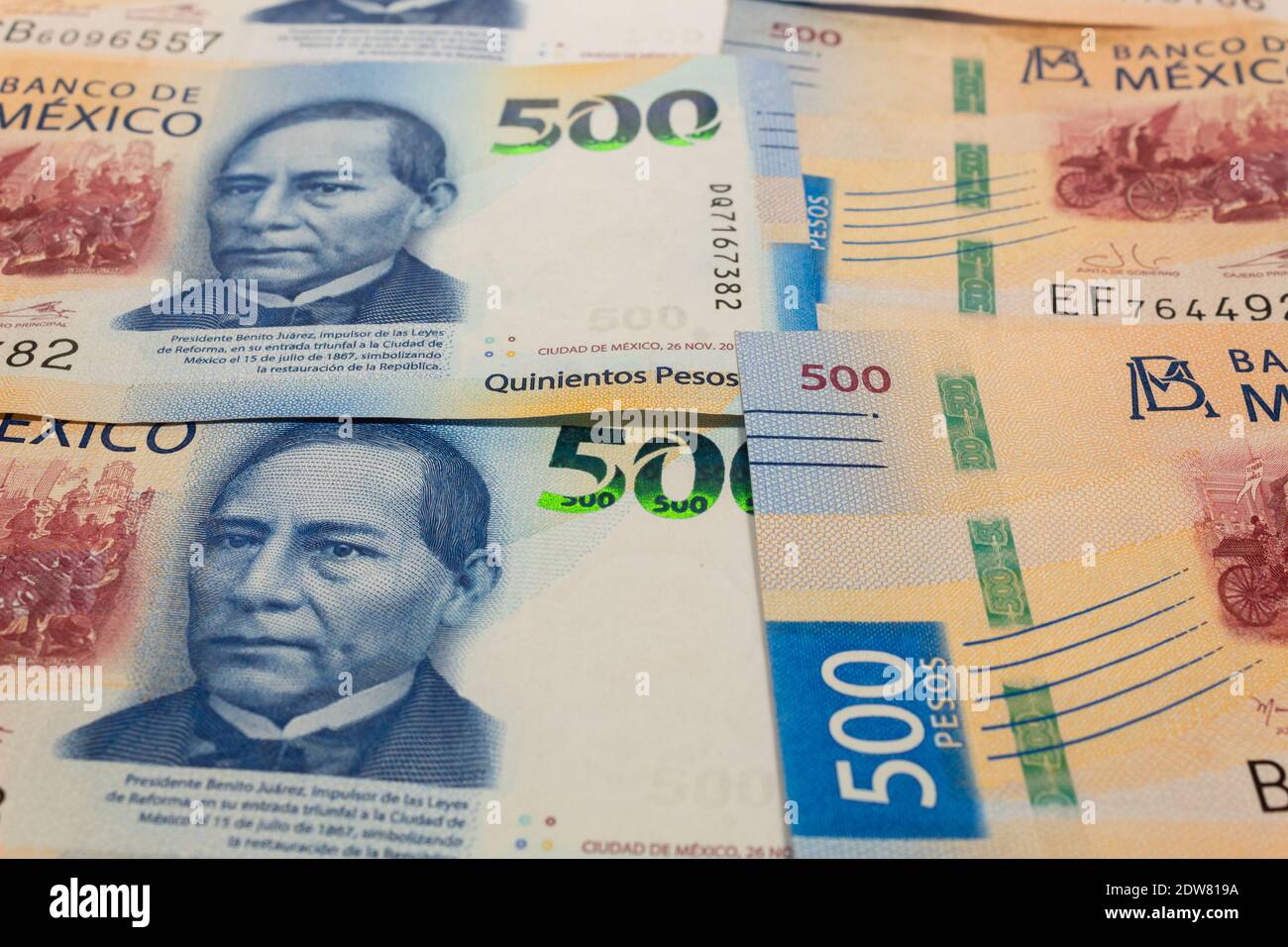 Factures argent mxn mexique pesos Banque de photographies et d’images à ...
