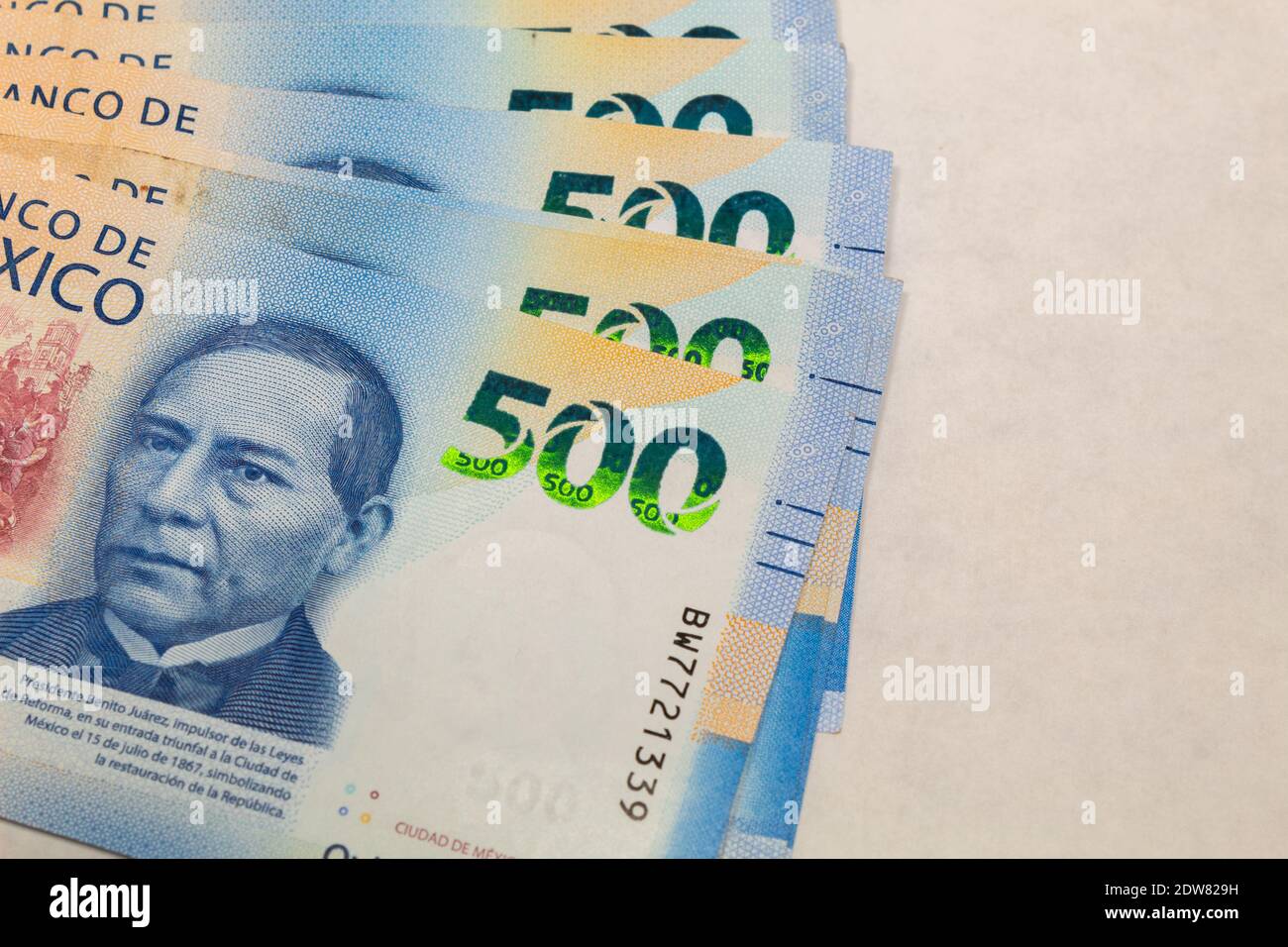 Factures argent mxn mexique pesos Banque de photographies et d’images à ...