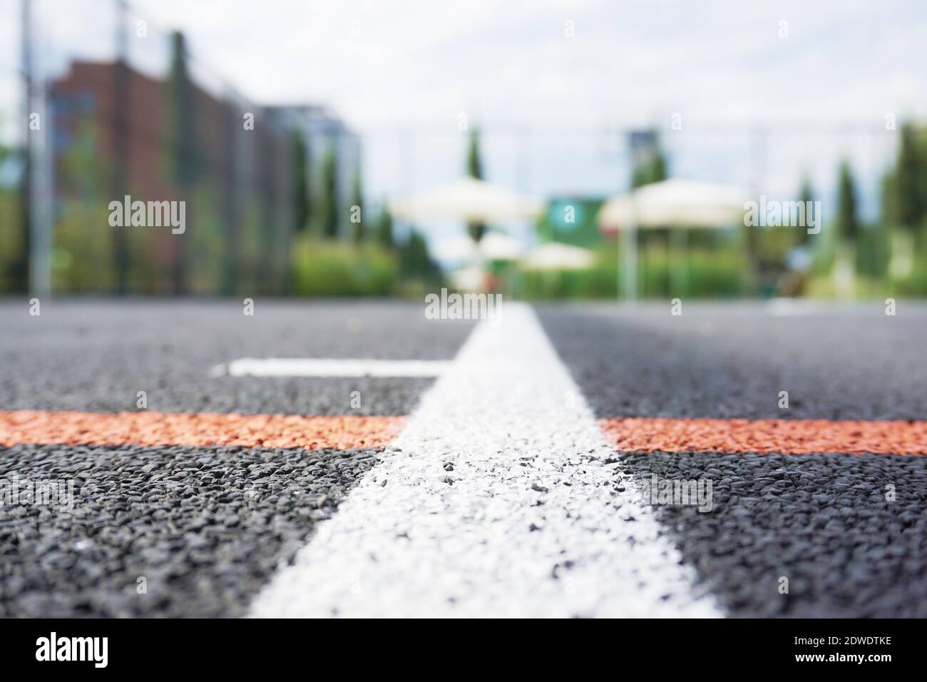 Rote linie Banque d'image et photos - Alamy