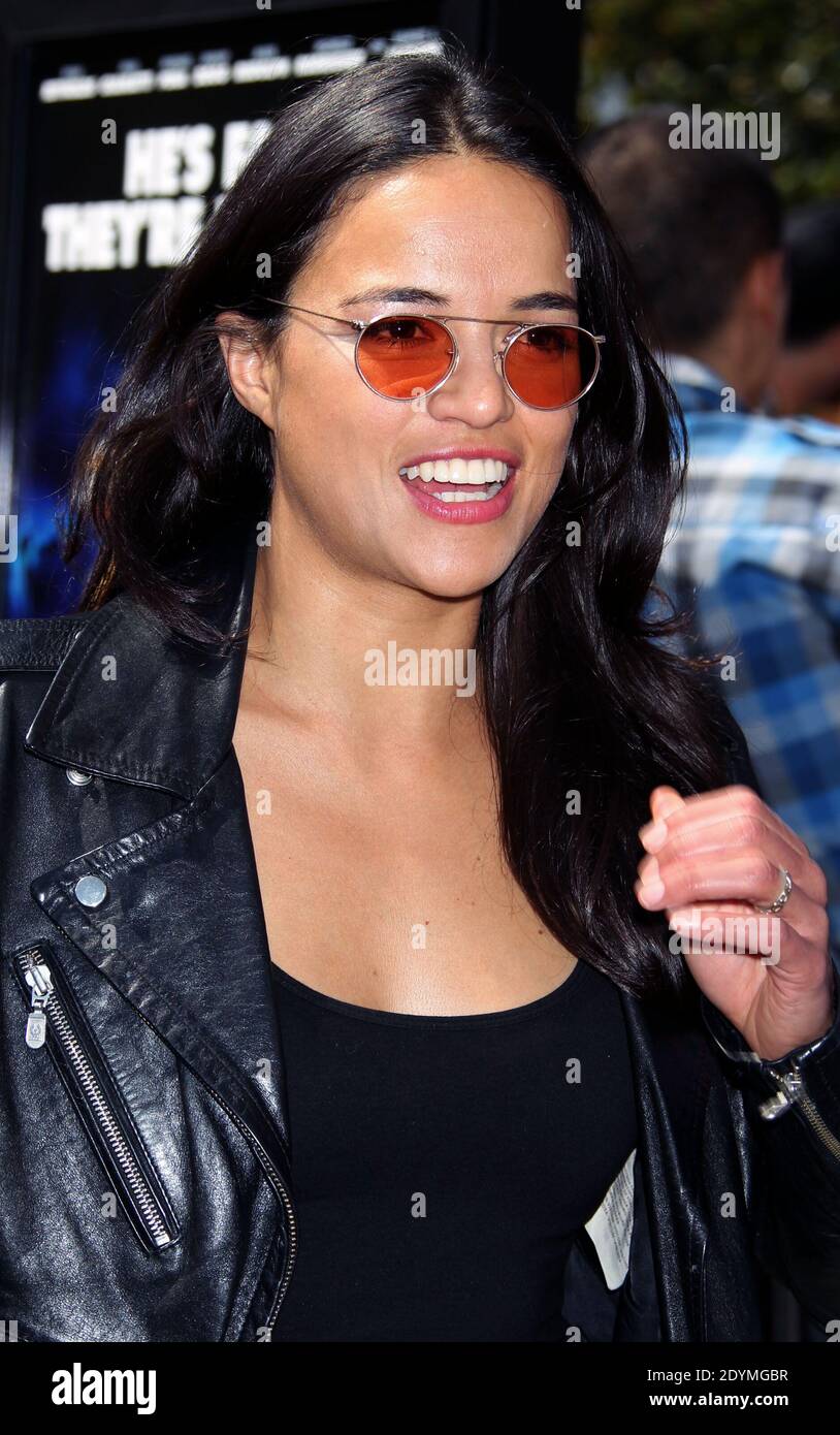 Michelle Rodriguez, Dreamworks film party for Turbo à Nokia Plaza, L.A ...