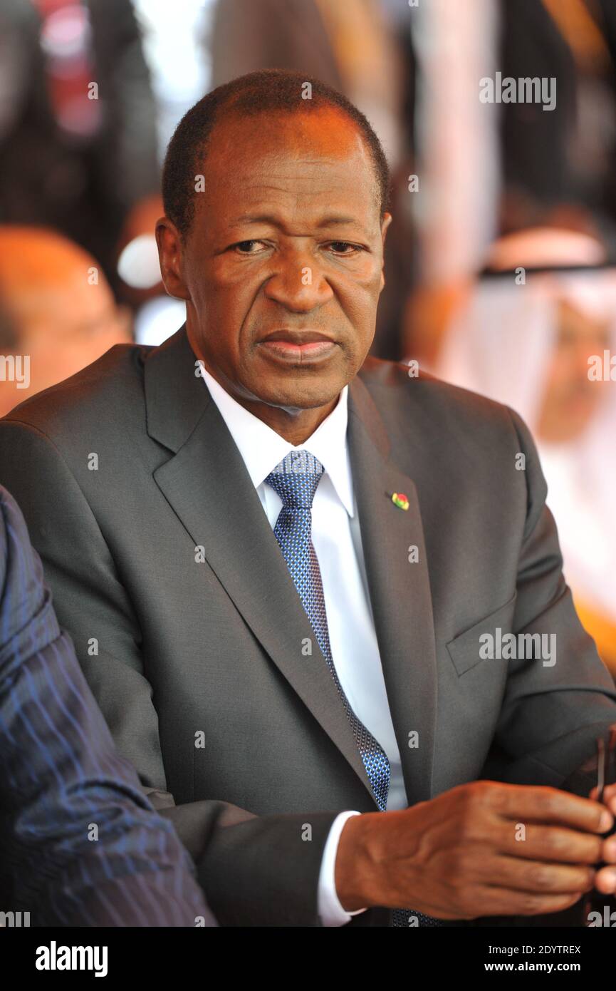 Campaore blaise Banque de photographies et d’images à haute résolution ...