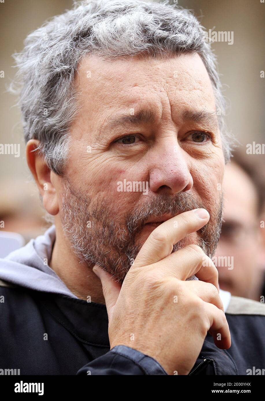 Le designer français Philippe Starck pose pour des photos après la ...