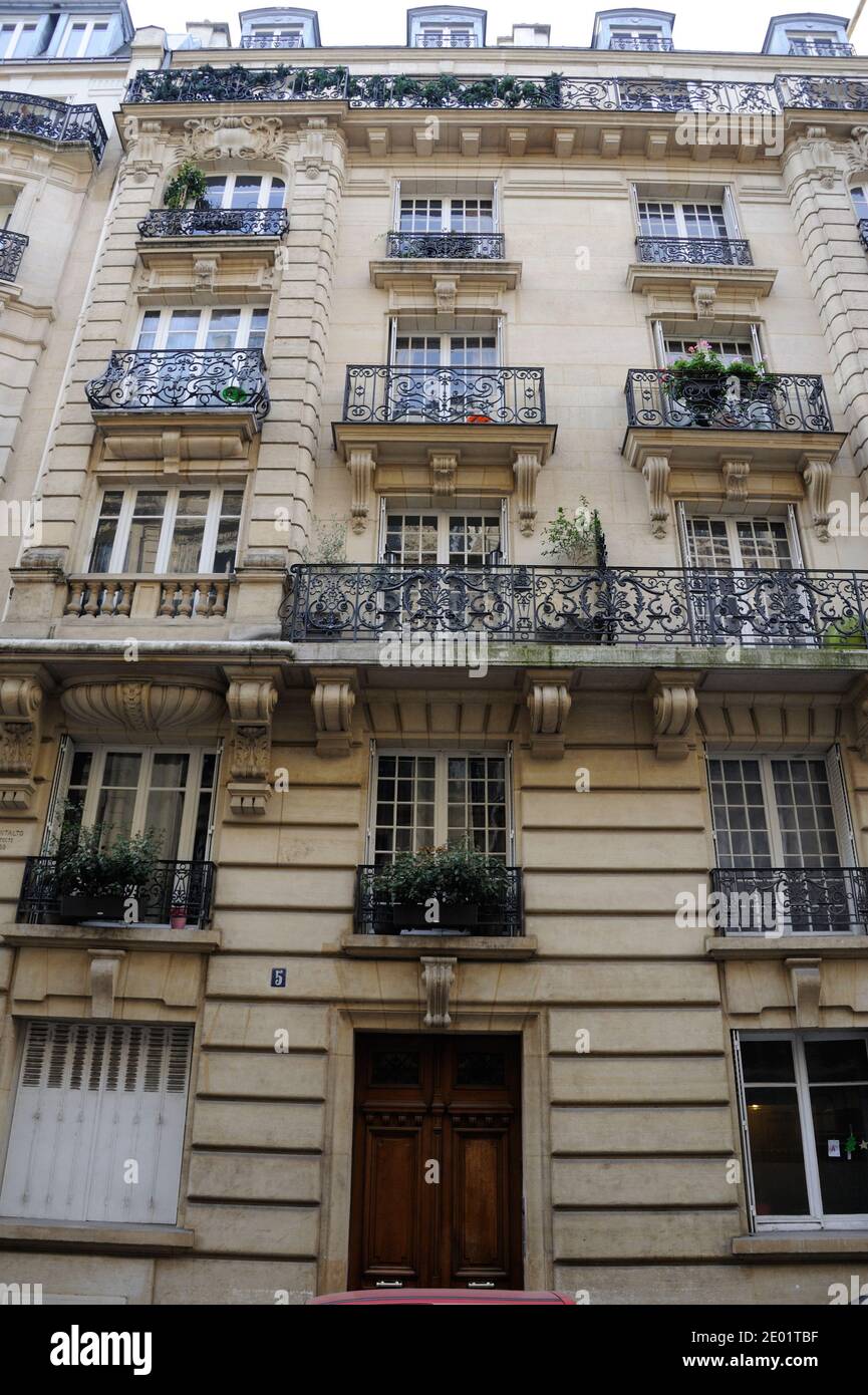 Vue prise le 12 décembre 2013 du bâtiment où vivait à Paris le ...