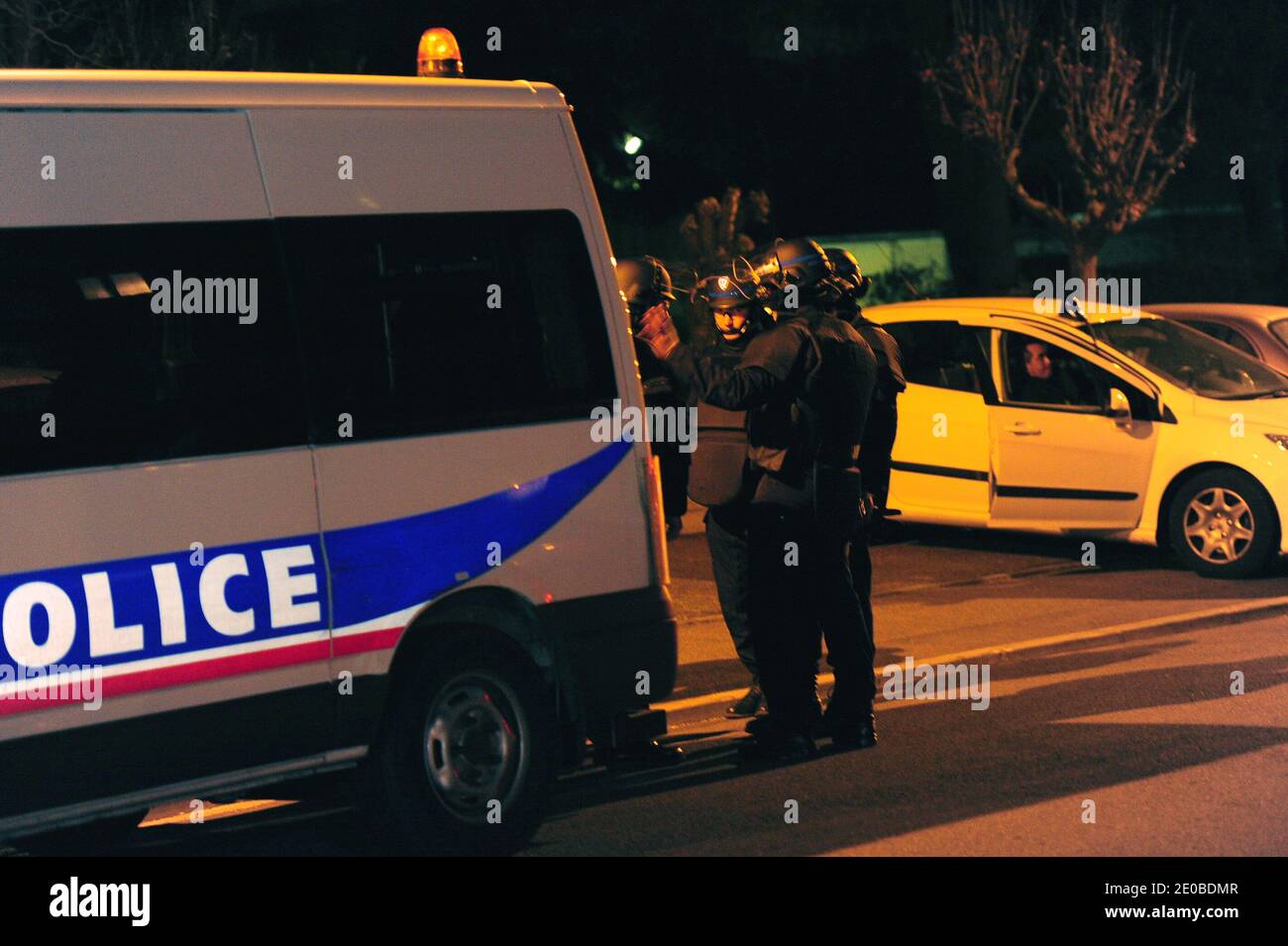 Unité de police française Banque de photographies et d’images à haute ...