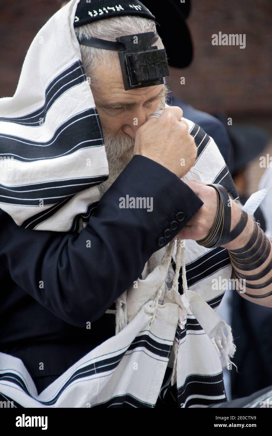 Shema prayer Banque de photographies et d’images à haute résolution - Alamy