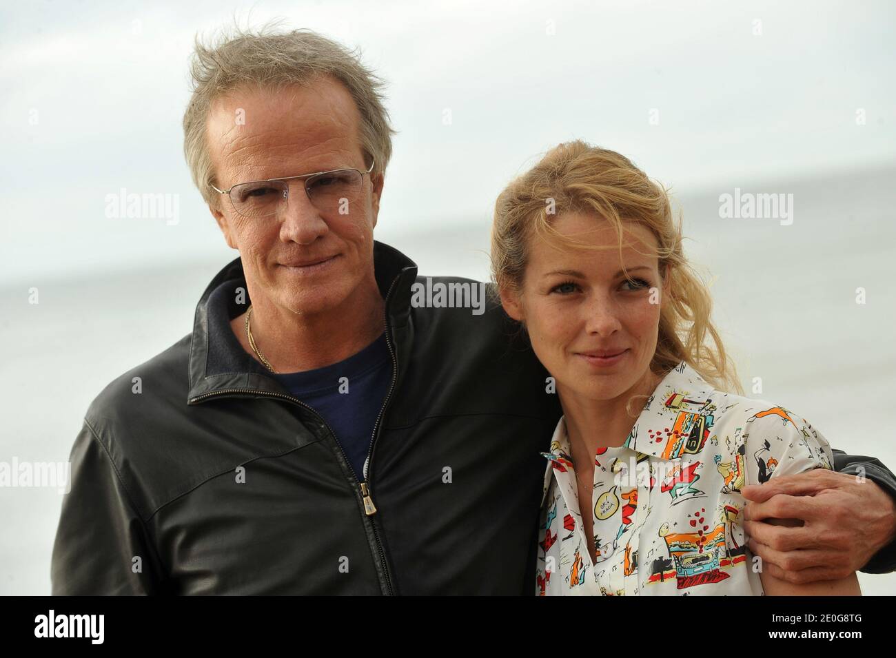 Lise fleur Banque de photographies et d’images à haute résolution - Alamy