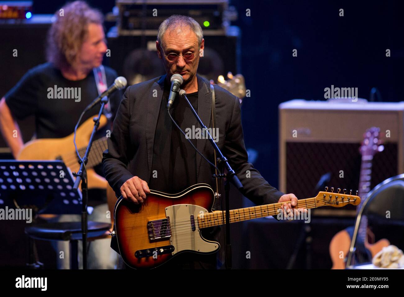 Michael jones Banque de photographies et d’images à haute résolution ...