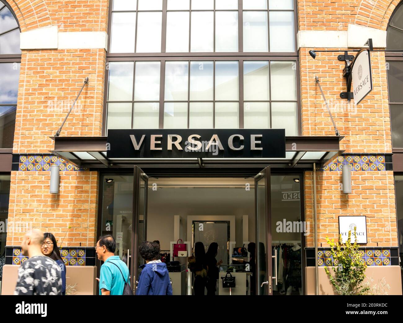 Gianni versace italy Banque de photographies et d’images à haute ...