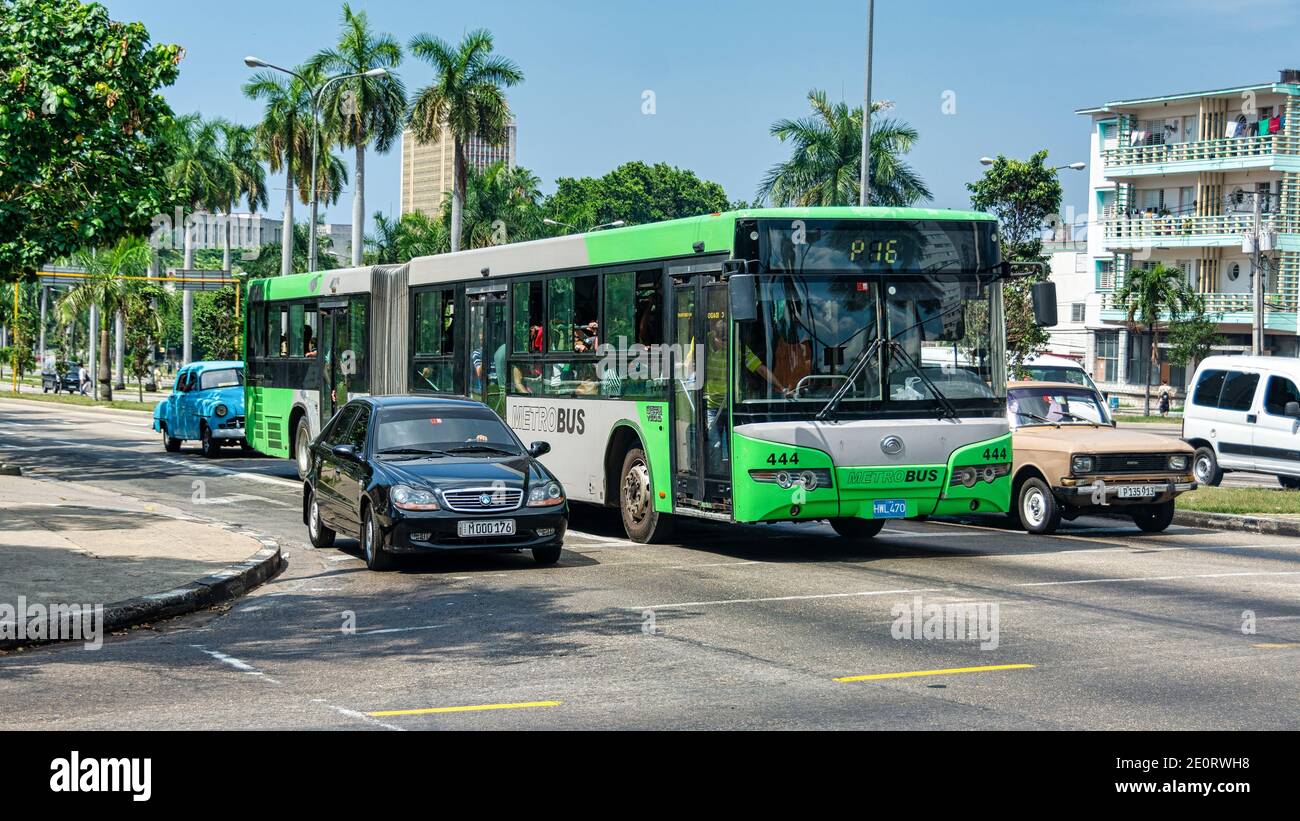 Transport en commun cuba Banque de photographies et d’images à haute ...