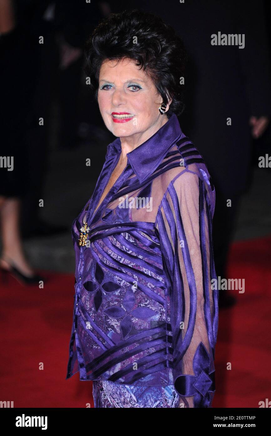 Eunice gayson bond Banque de photographies et d’images à haute ...