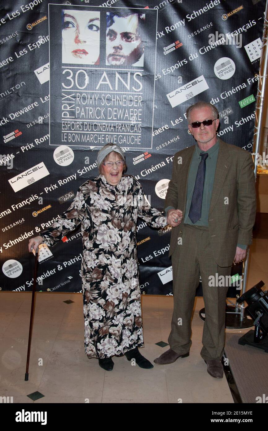 Mado Maurin assiste aux Romy Schneider et Patrick Dewaere Awards 2011 ...