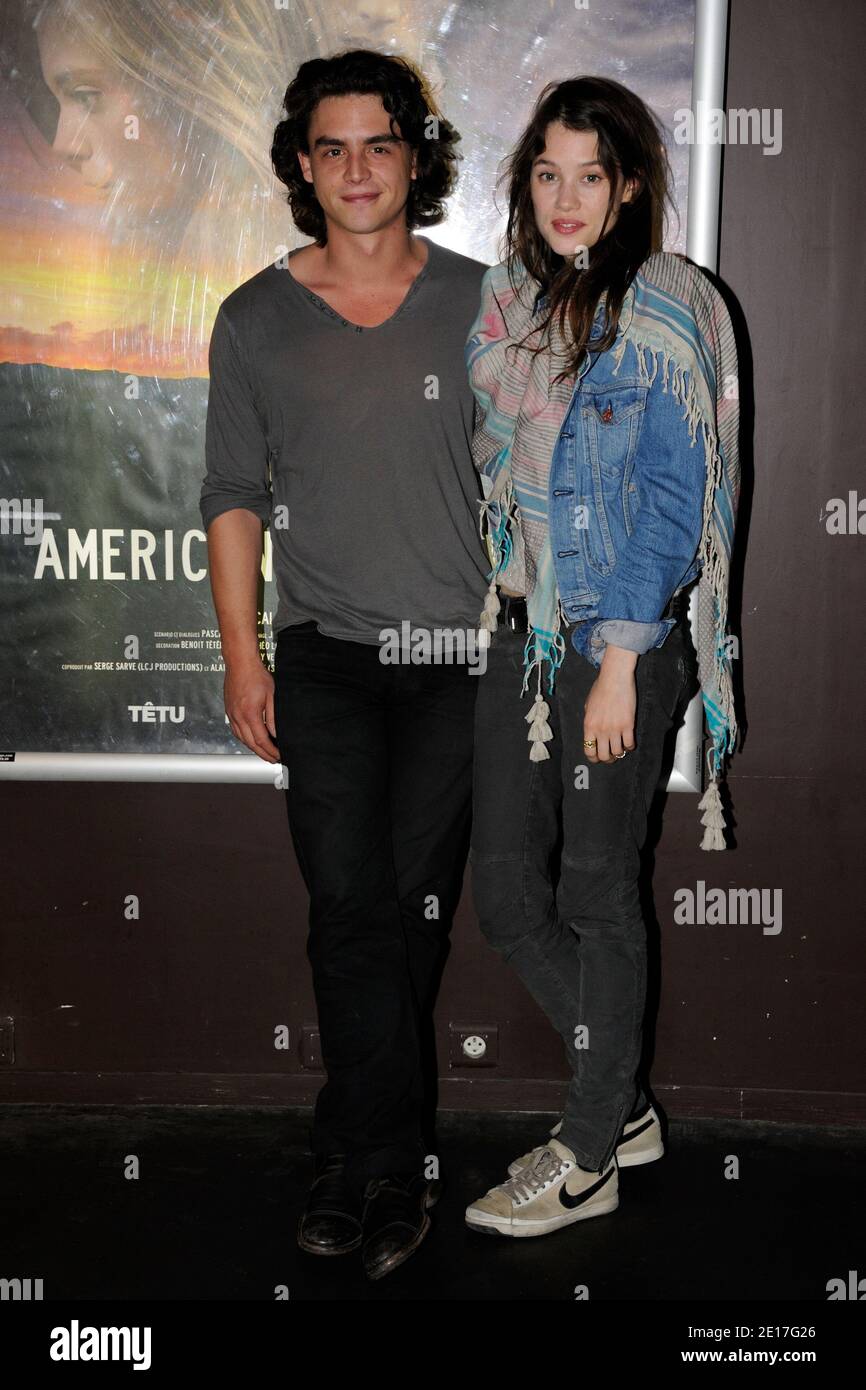 Pierre Perrier et sa petite amie Astrid Berges-Frisbey Cast in 'Pirates ...