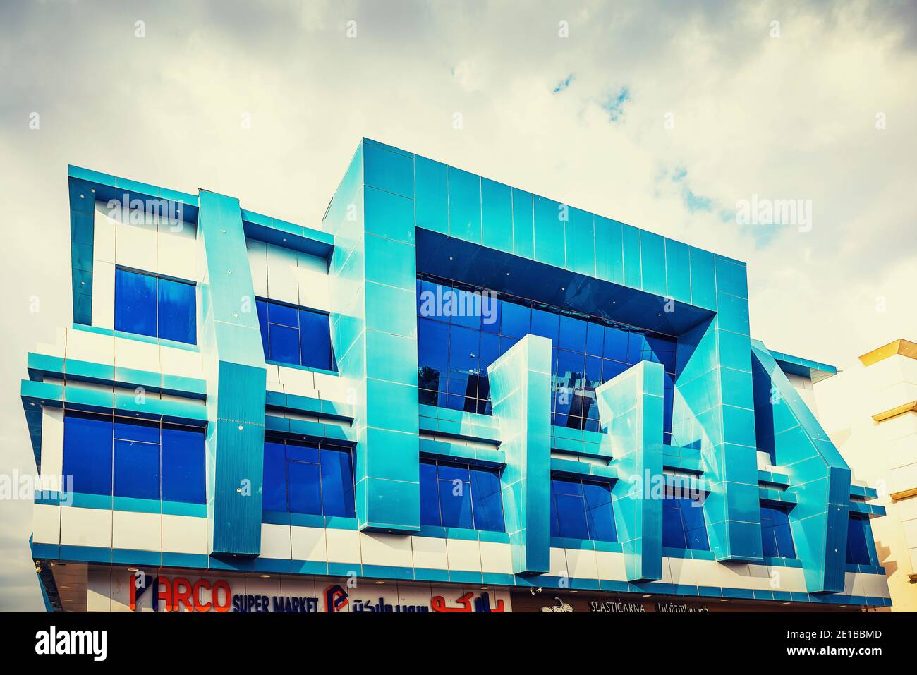 Blue neighbourhood Banque de photographies et d’images à haute ...