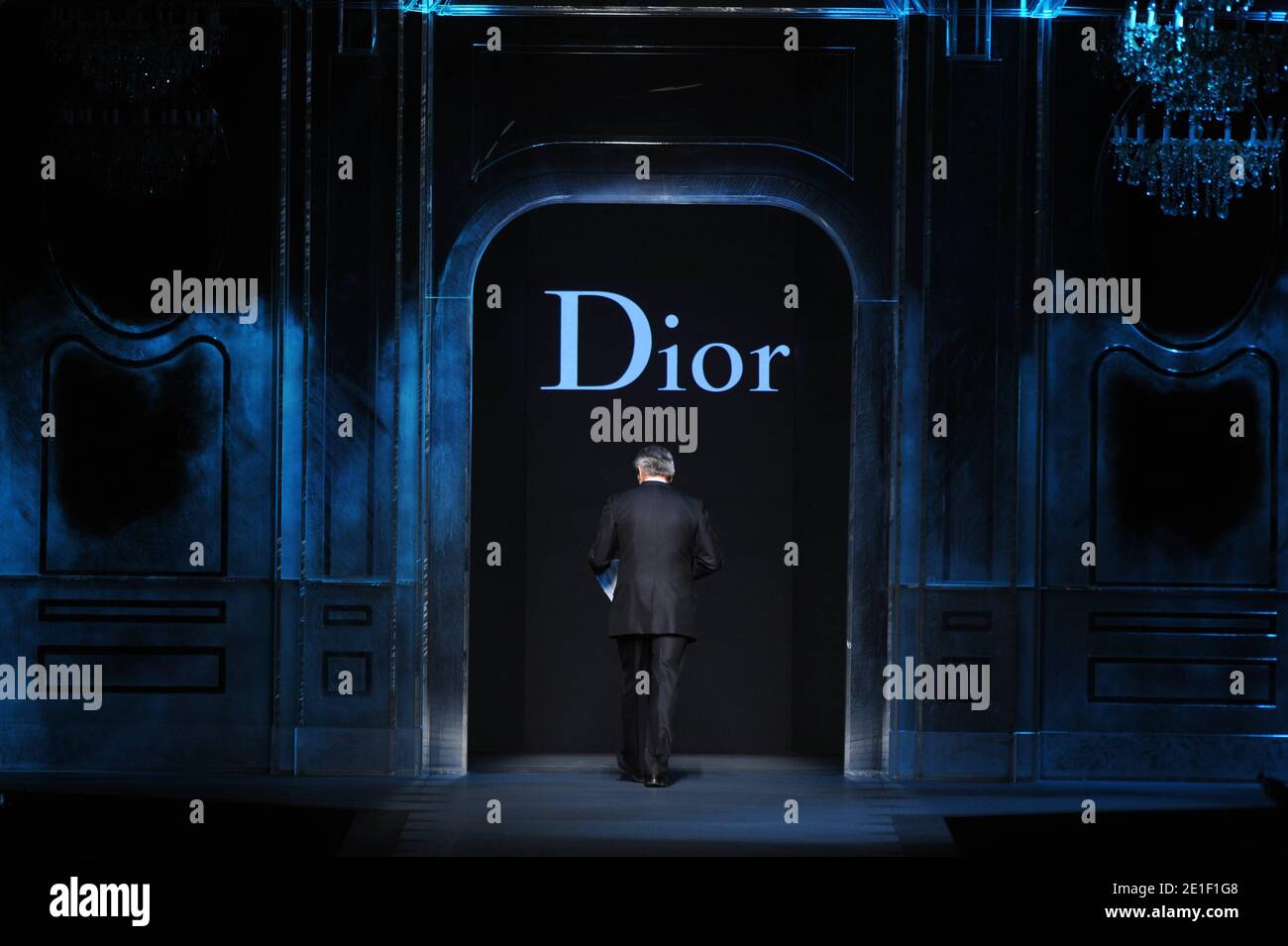 Le PDG de Christian Dior, Sidney Toledano, est photographié lors du ...
