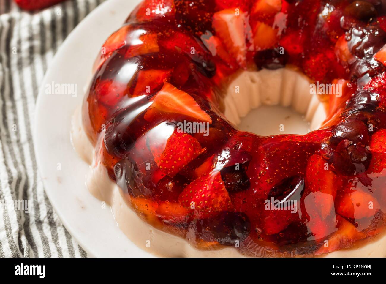 Gelatin mold Banque de photographies et d’images à haute résolution - Alamy