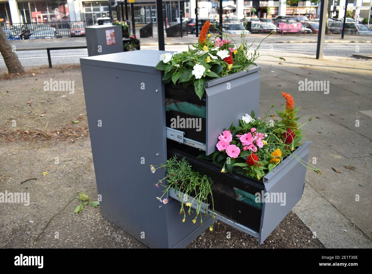 Recycle pot Banque de photographies et d’images à haute résolution - Alamy